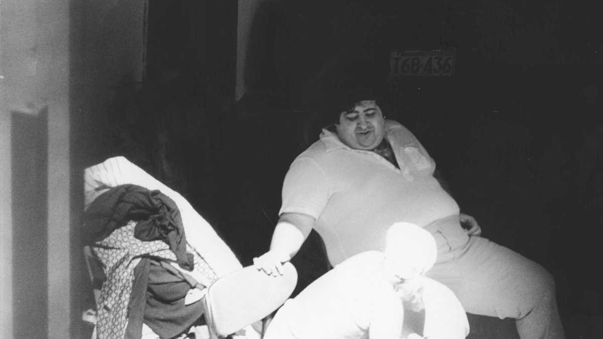 Rare Whitey Bulger photos from 1980s released by court