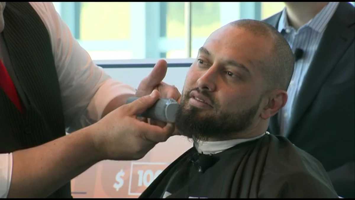 Boston Red Sox stars shave off beards for charity