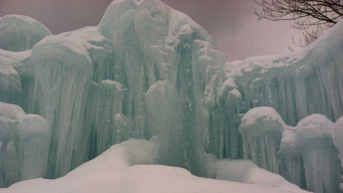 Photos: Tour Loon Mountain's Ice Castle