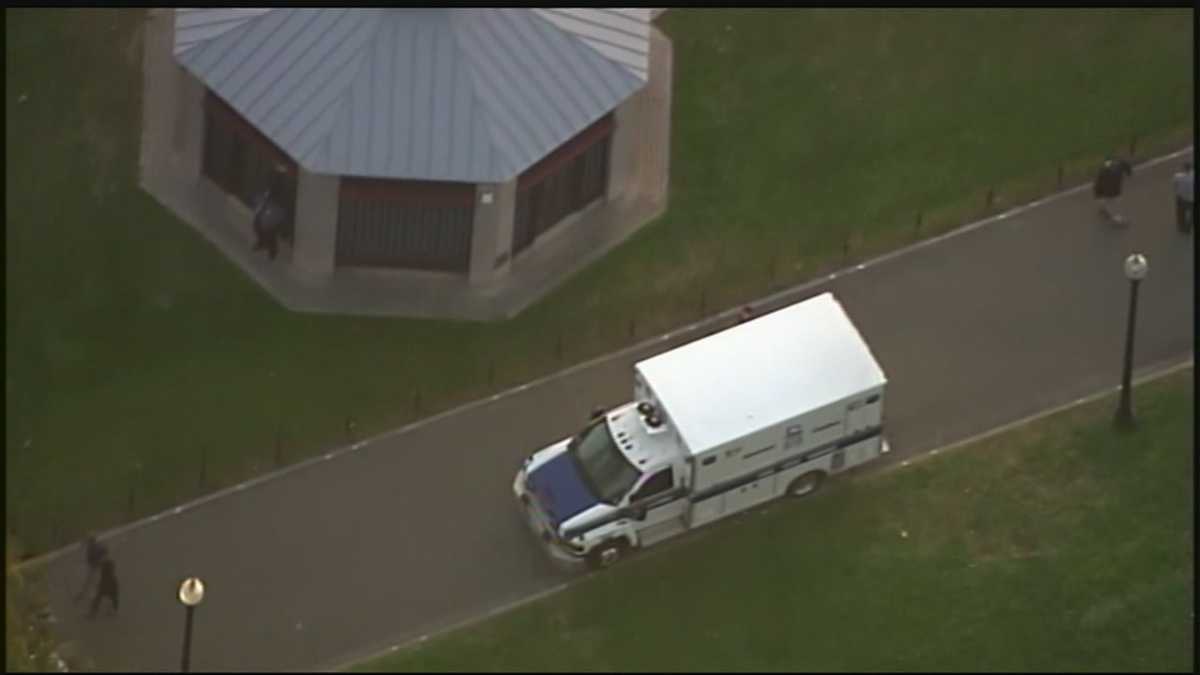 2 park rangers stabbed multiple times on Boston Common