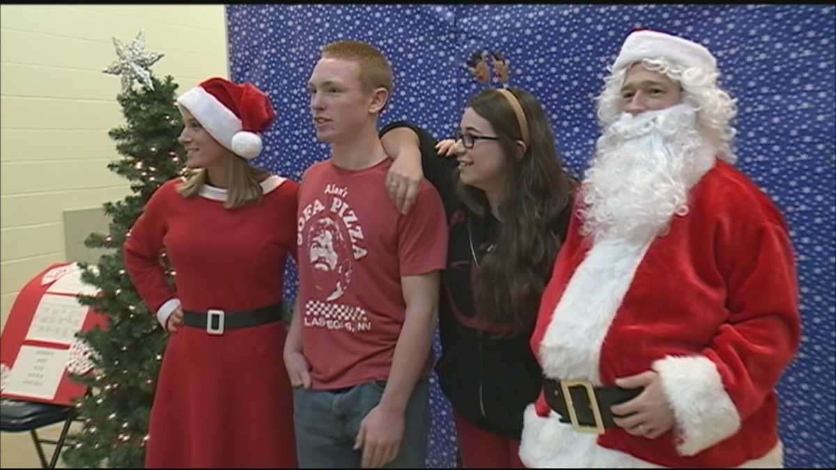 Windham students pose for pictures to help Toys for Tots