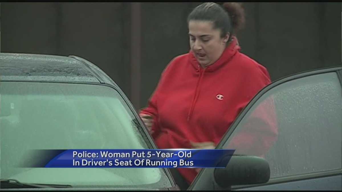 Police: Bus driver let son, 5, sit behind wheel before crash