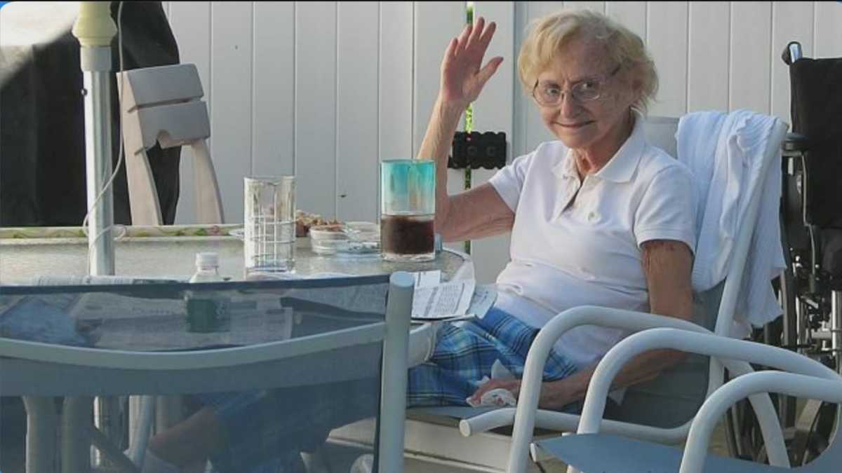 Ray Brewer's mom pulls final prank in obituary going viral