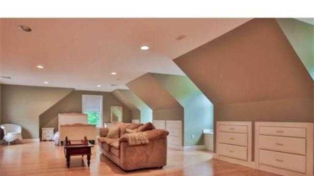 Mansion Monday: Waterfront Derry home with basketball court, private beach