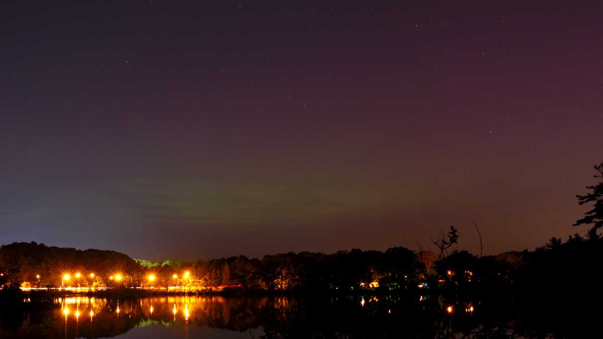 Images: Northern Lights seen in New Hampshire sky
