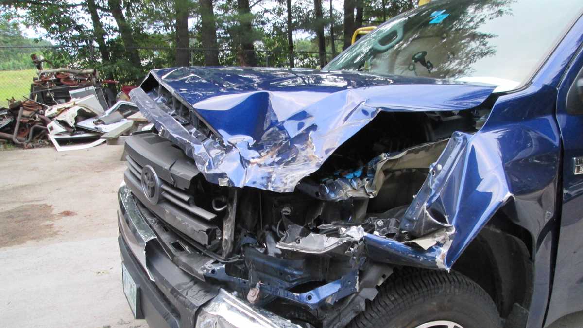 Rochester police investigate hit-and-run crash