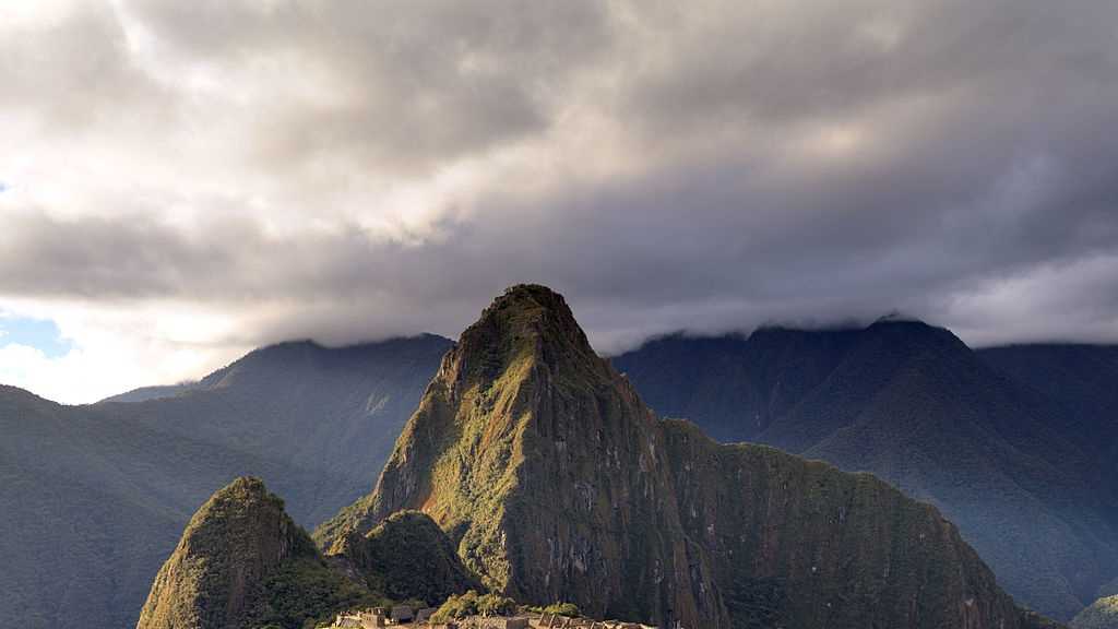 9 tourist attractions that are crumbling down