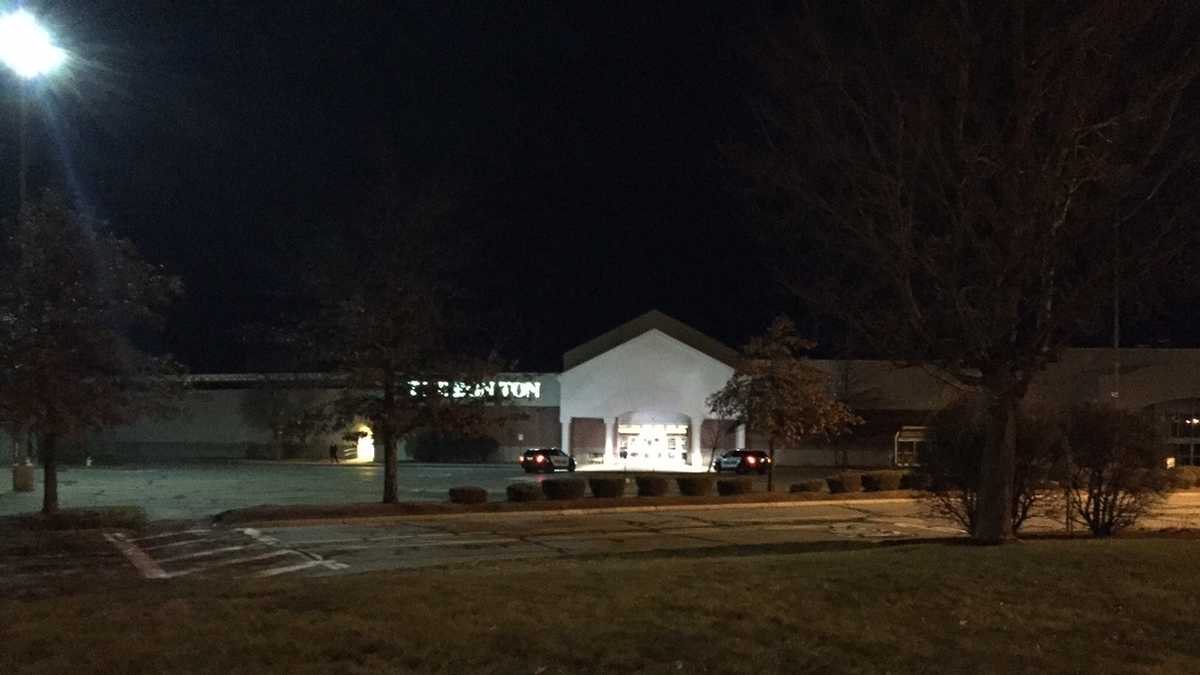 Police respond to alarm at Steeplegate Mall