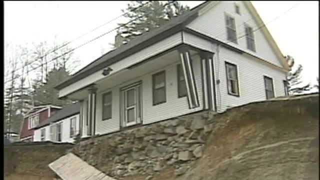 Images show Alton's deadly dam collapse in 1996