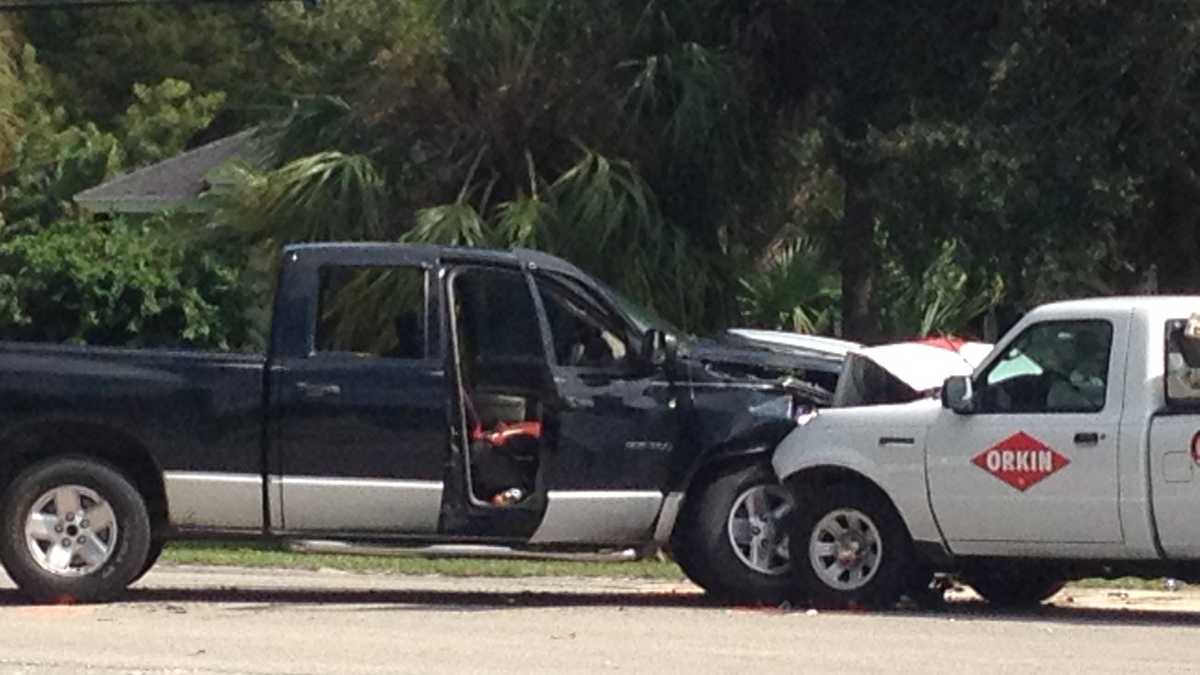 2 hospitalized after Orkin truck, pickup truck collide