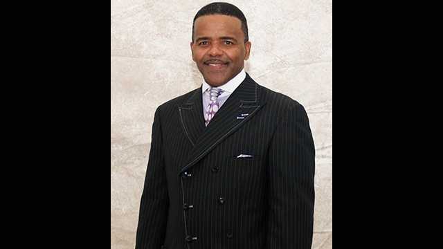 Prominent Boynton Beach pastor dies after battle with cancer