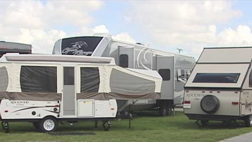 Spring RV show begins in West Palm Beach