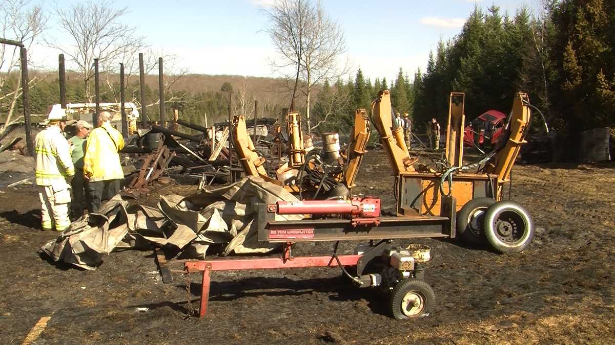 PHOTOS: Fire burns barn, grass & trees