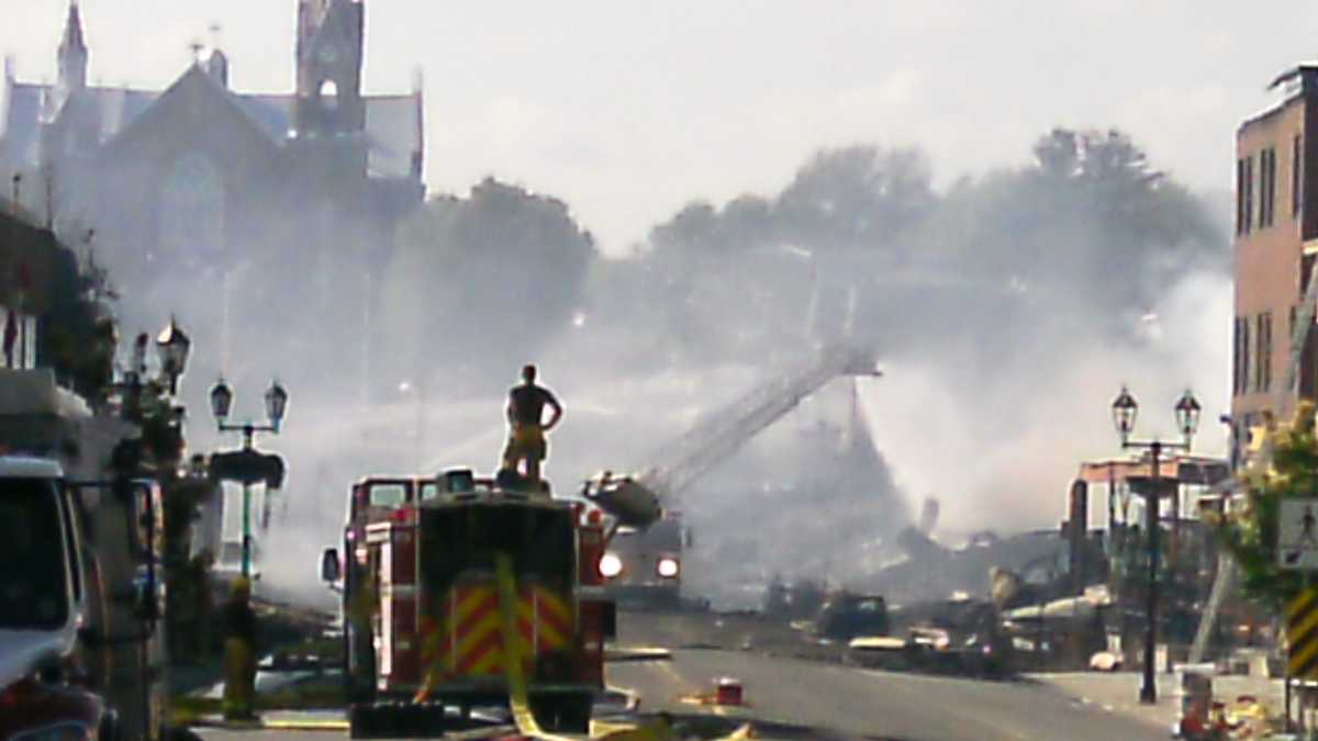 Train explosion devastates Quebec town