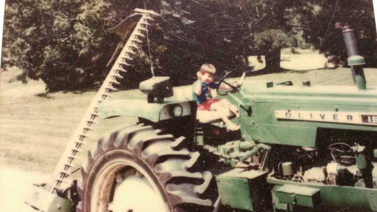 35 things you may not know about David Schneider