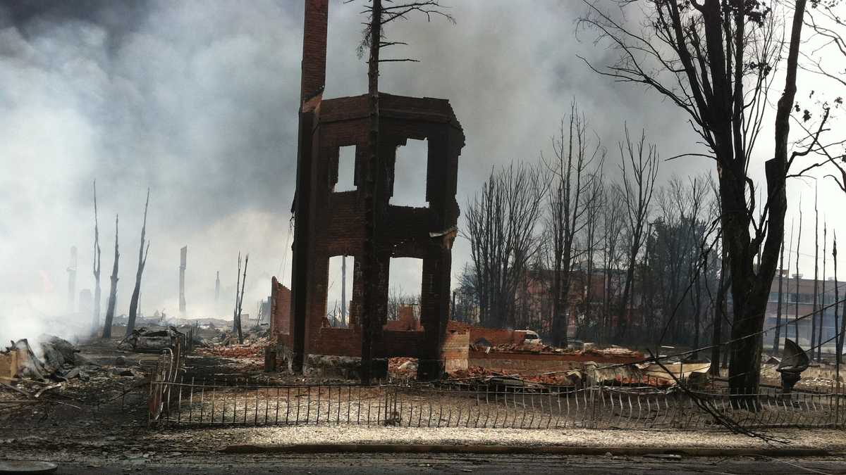 Train explosion devastates Quebec town