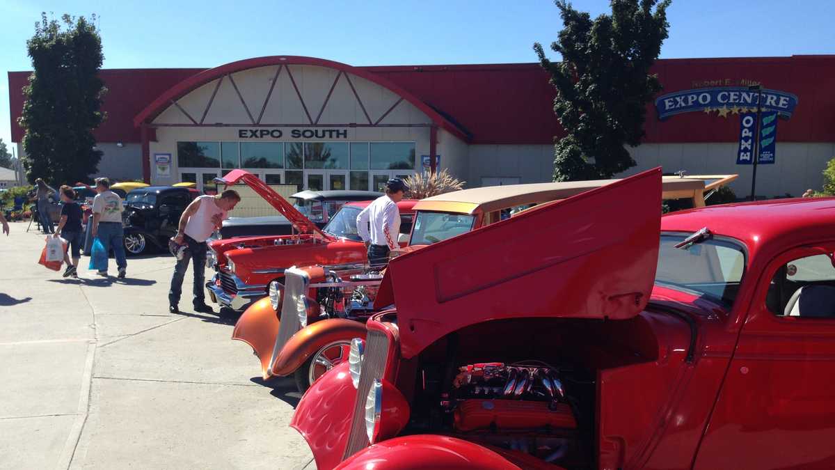 PHOTOS: Northeast Street Rod Nationals