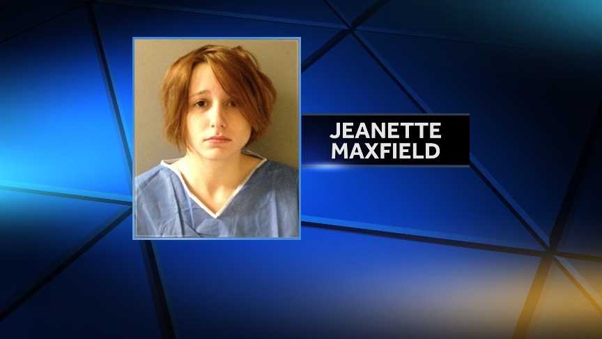 Woman pleads not guilty in stabbing death