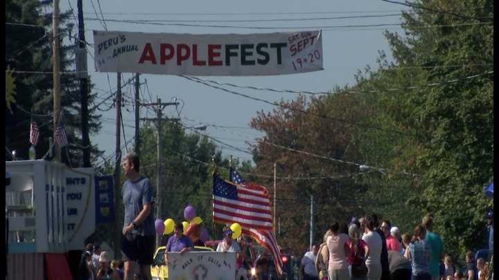 Peru celebrates 38th annual Applefest