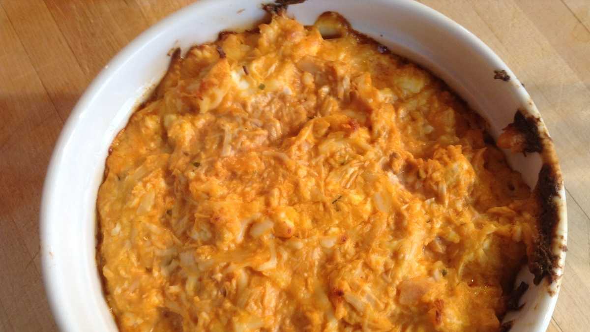 Recipe: Buffalo turkey dip