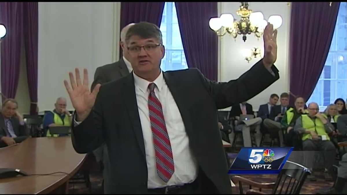 Vermont lawmakers return for veto override session