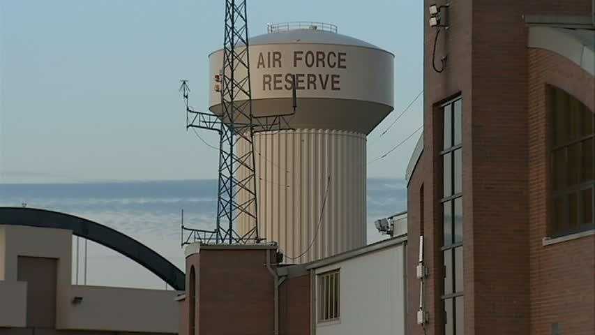 Photos: The 911th Airlift Wing