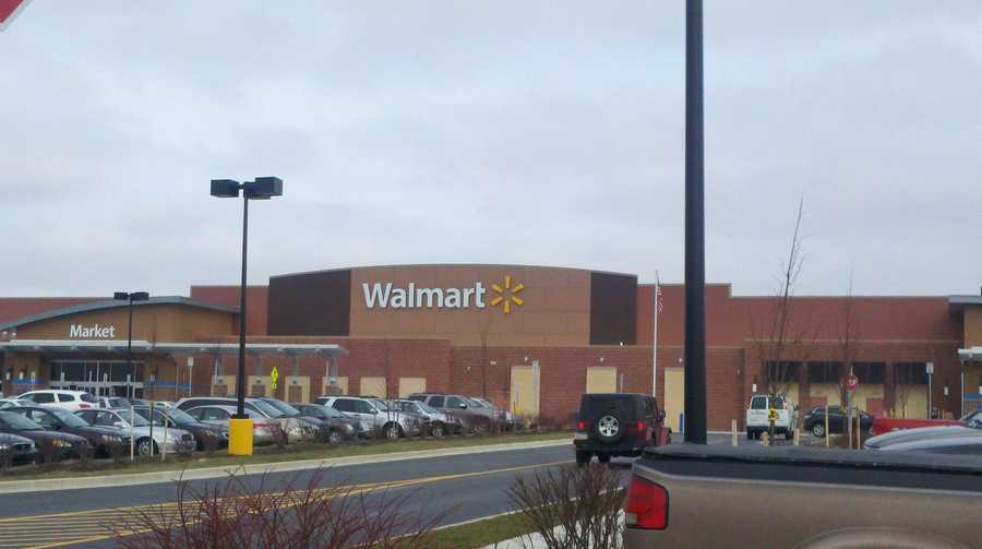 New Walmart Supercenter Opens