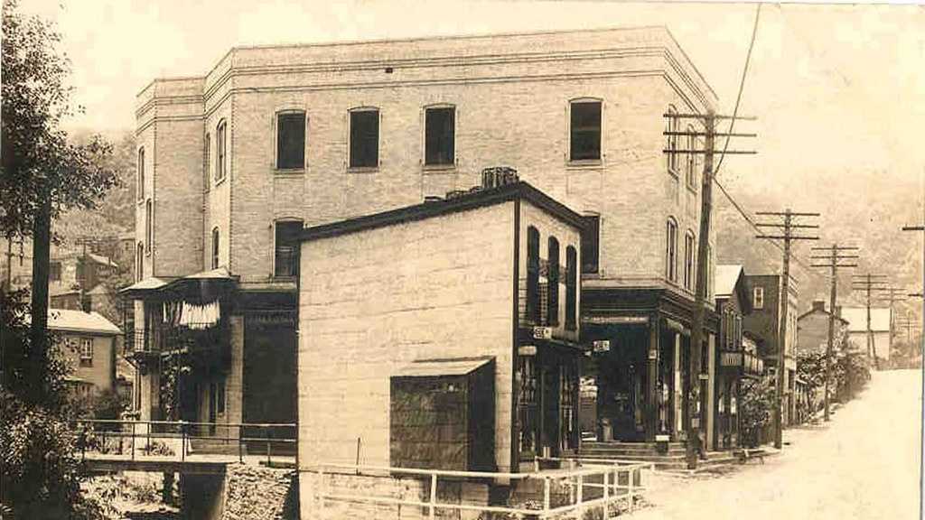 In Photos: Penn Hills Then & Now