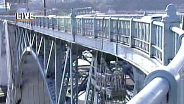 McKees Rocks Bridge deck repairs to take place Wednesday night