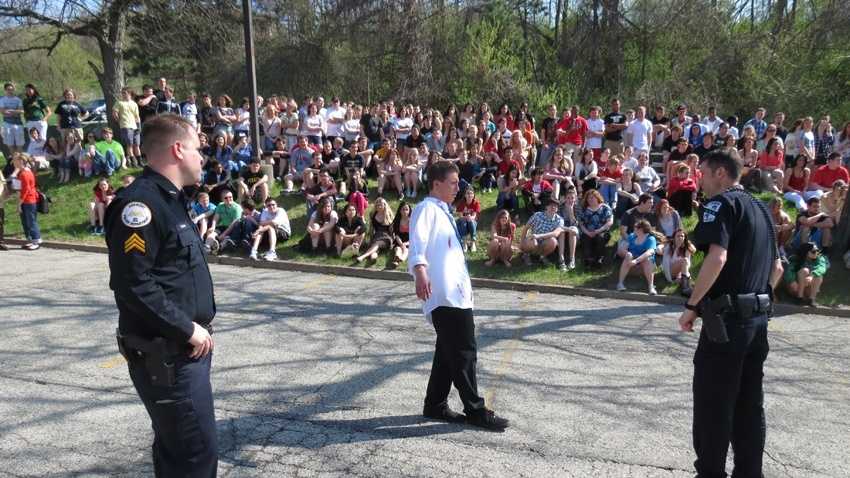 Photos: Mock DUI crash shows students dangers of drinking and driving