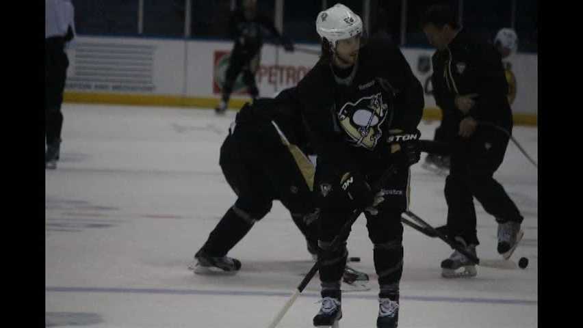 Photos: Penguins practice in New York before Game 6
