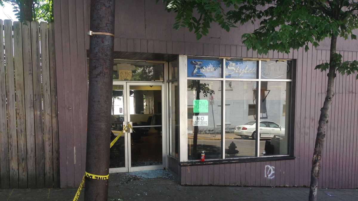 Shell casings litter street after Knoxville shooting