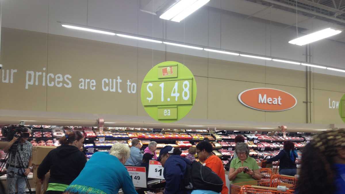 Photos: Bottom Dollar Food opens in Homestead