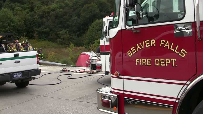 Cement mixer driver dies in rollover (Photos)