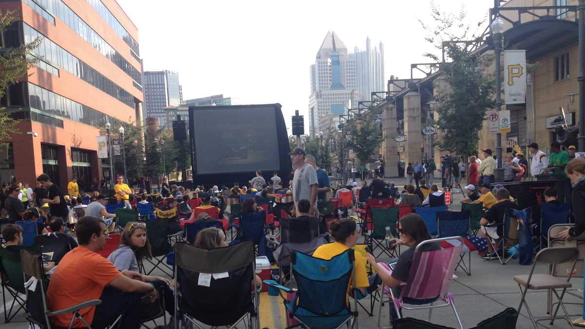 Photos: Pirates host postseason watch party outside PNC Park