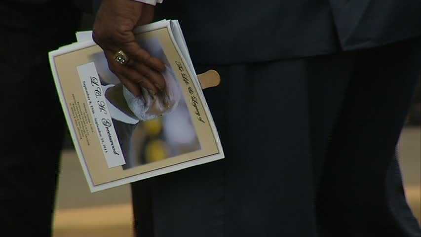 Photos: Steeler greats pay respects at L.C. Greenwood funeral