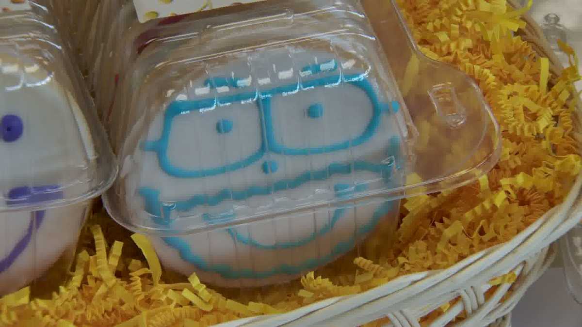 Photos: 'Pittsburgh Dad' gets own Smiley Cookie