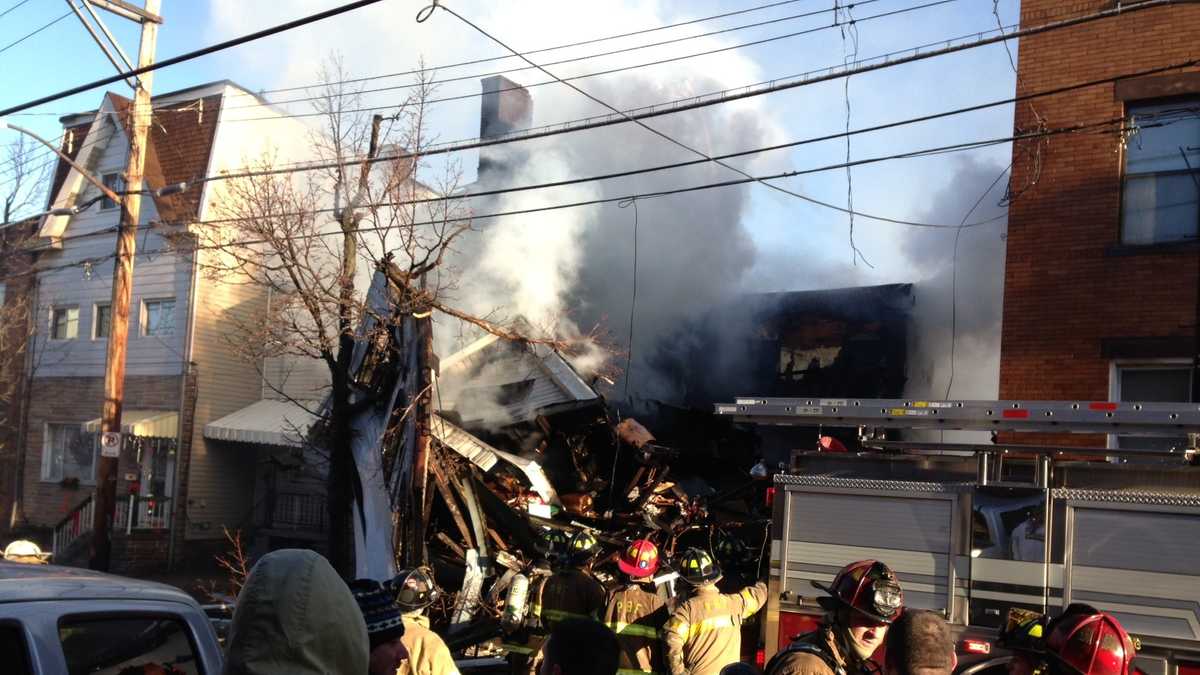 Large Fire on Friendship Ave in Pittsburgh
