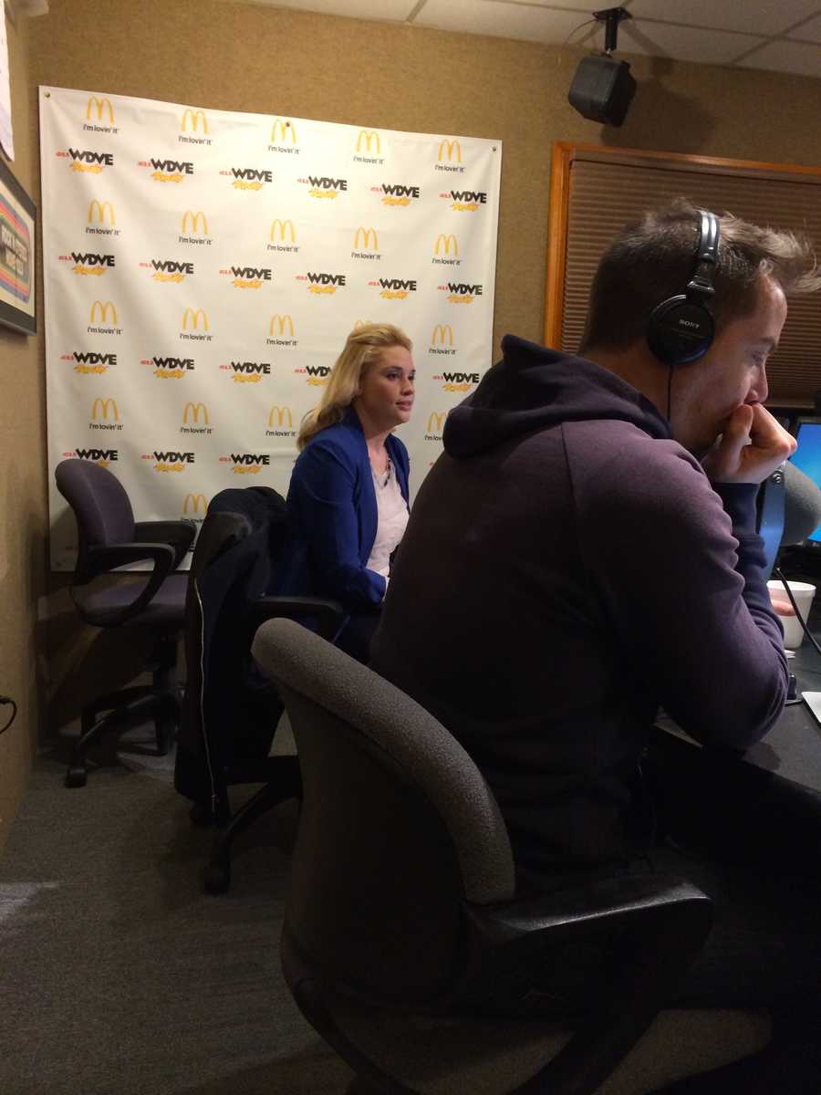 Photos Jackie Schafer Guest Hosts On Wdve Morning Show