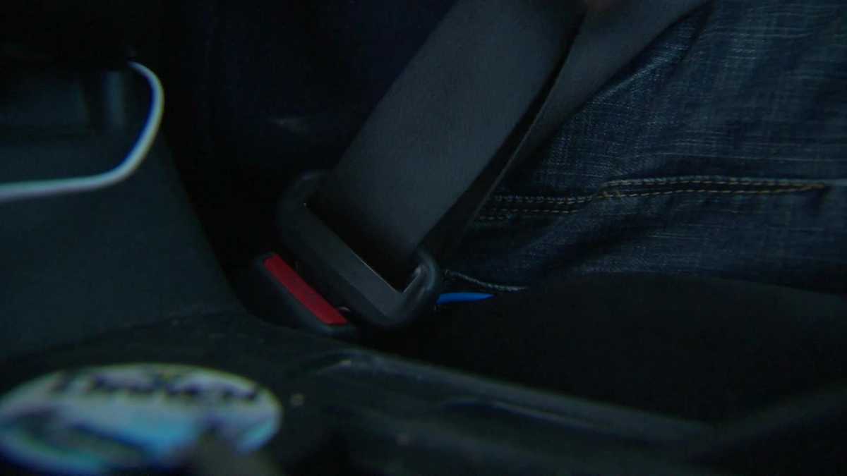 Local police departments targeting unbuckled teen drivers at school