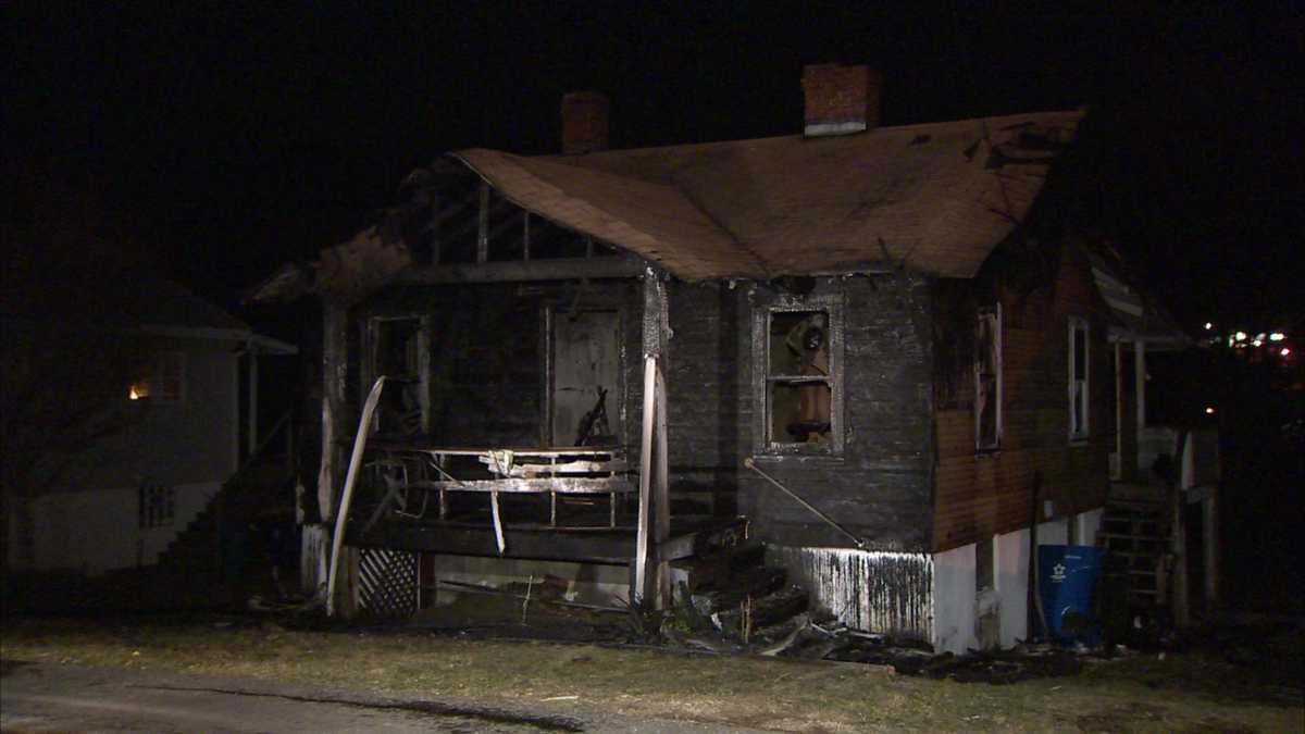 Photos: Plum fire damages home