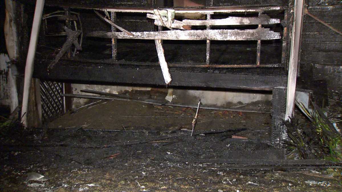 Photos: Plum fire damages home