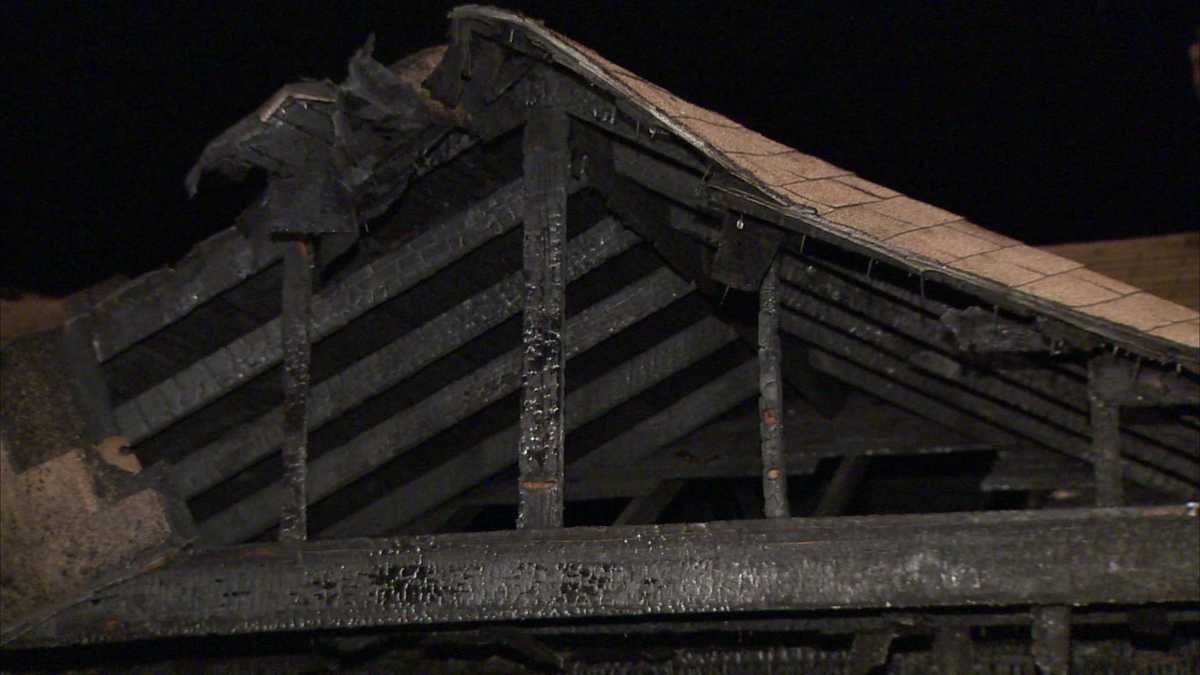 Photos: Plum fire damages home