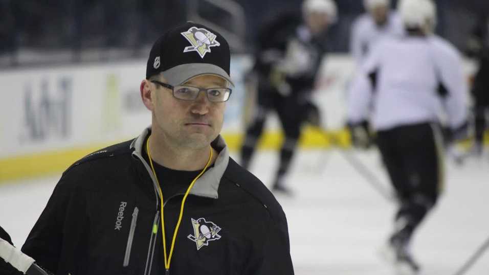 Bylsma faces big rebuilding challenge in taking over Sabres