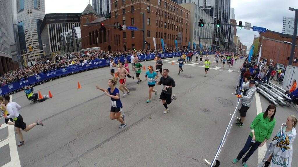 2014 Pittsburgh Marathon: Photos from the air and on the ground