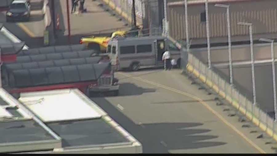 Several injured in shuttle bus crash at Pittsburgh International Airport