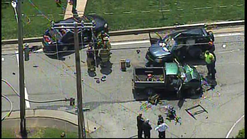 Photos: 3 vehicles involved in Shaler crash