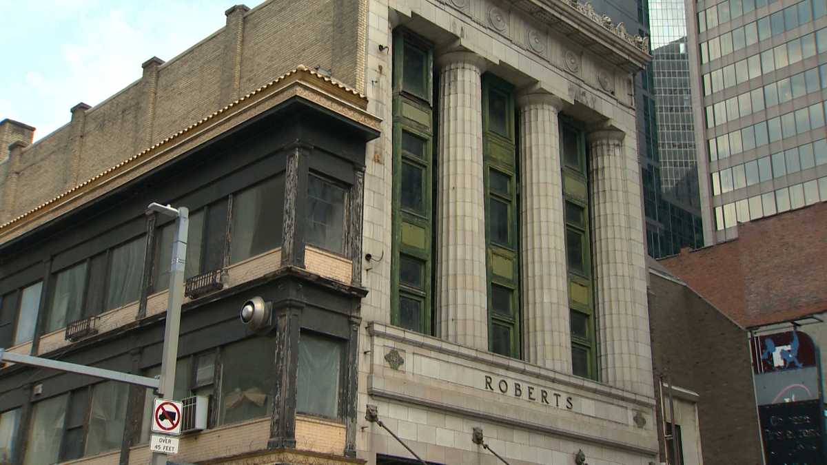 Photos: See inside Pittsburgh's strange Skinny Building