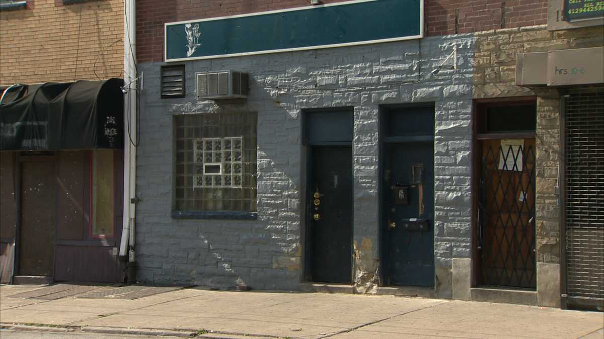 Bar closed for now, as homicide investigation continues