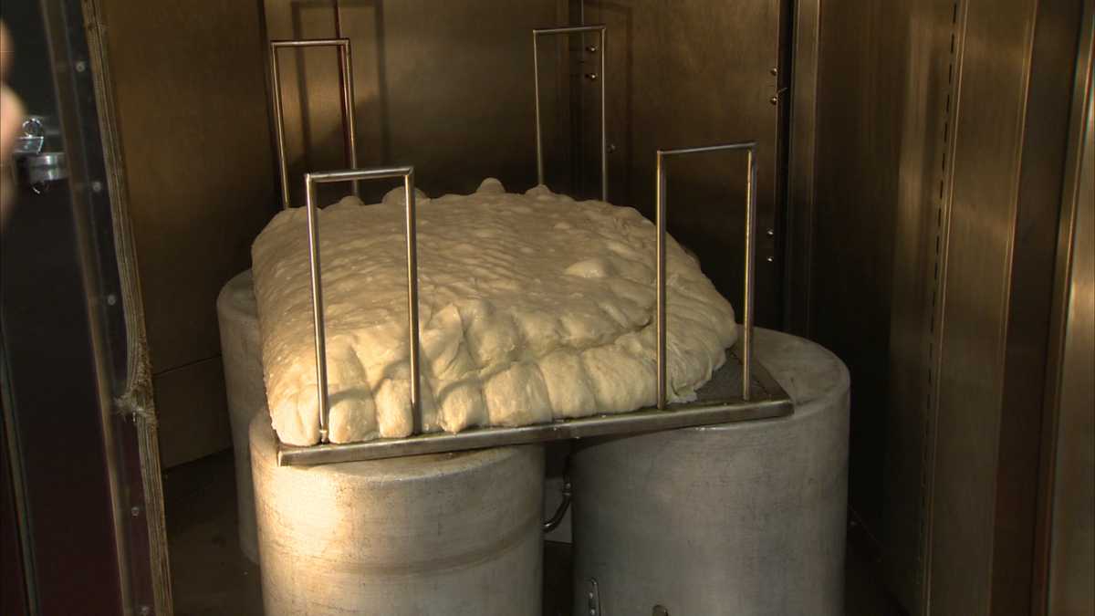 Giant pierogi sets world record in Pittsburgh